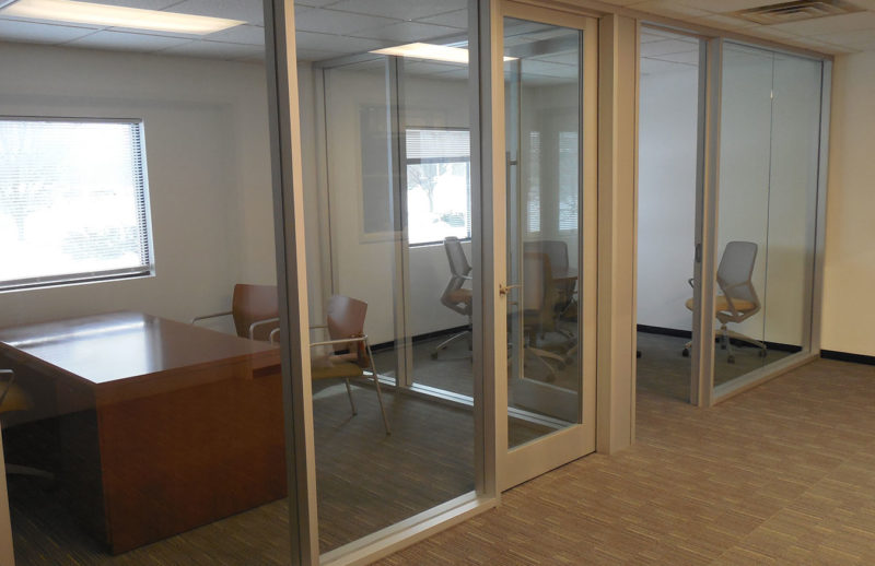 Demountable | United Glass Inc